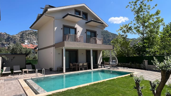 Villa In Göcek Center / Kaya Villaları / Villa Cem - Göcek