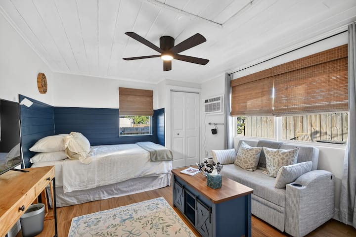 Coastal Studio In Lake Worth Beach Florida - Lake Worth, FL
