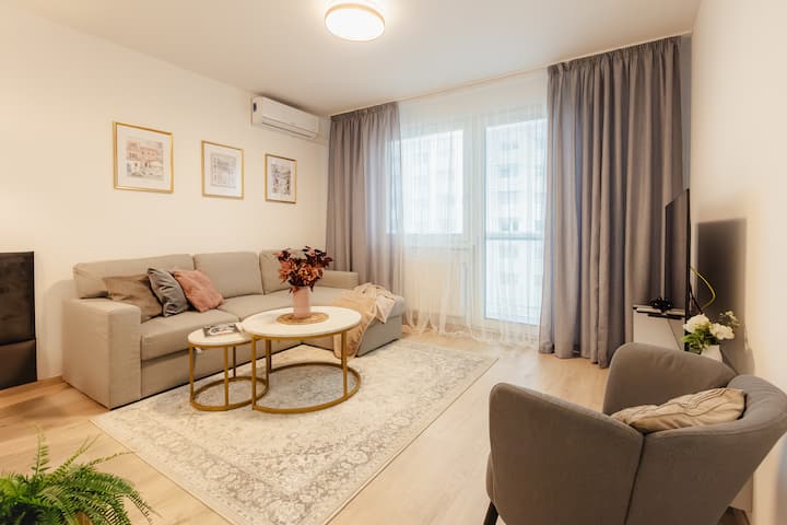 Bnb Flystay Balcony Retreat - Bratislava