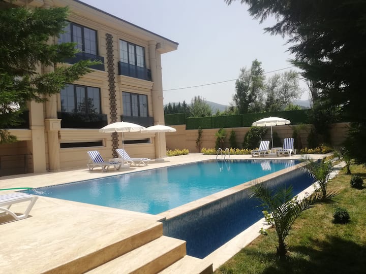 Doğanın Kalbinde Muhafazakar Villa 8-12 Kapasiteli - Yalova