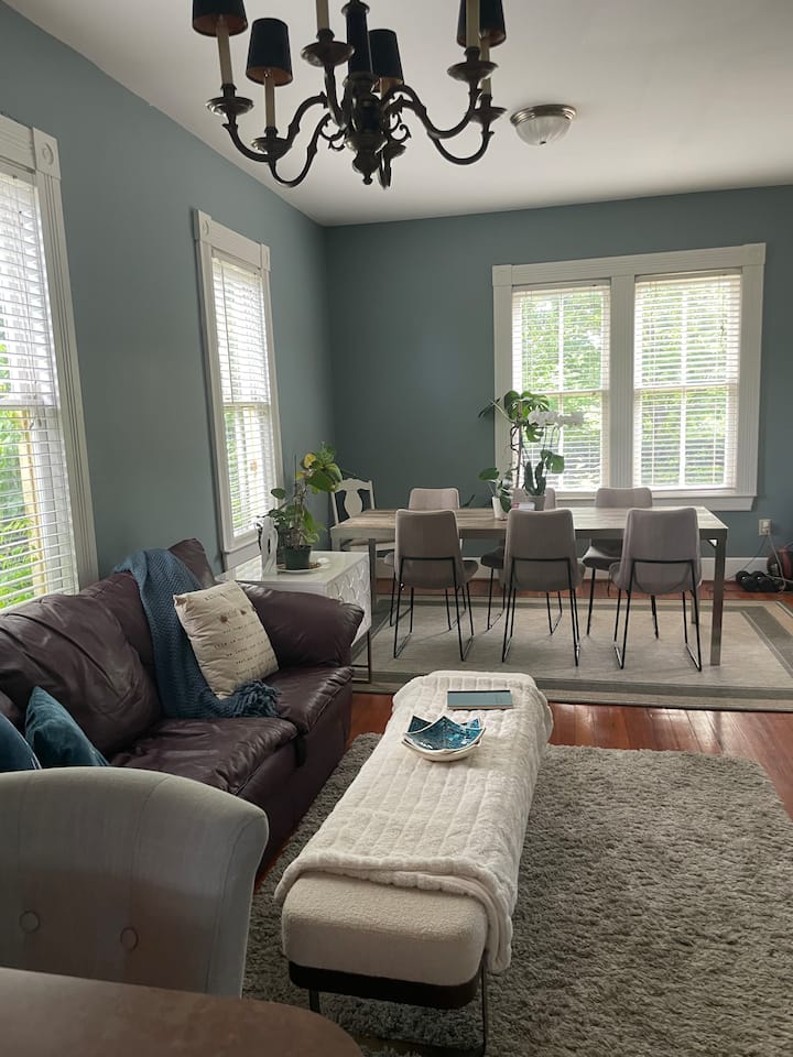 Cozy Apartment Walking Distance To Downtown Tryon - Tryon, NC