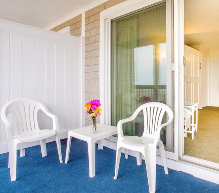 Small Suite With Balcony - Pool Building - Provincetown, MA
