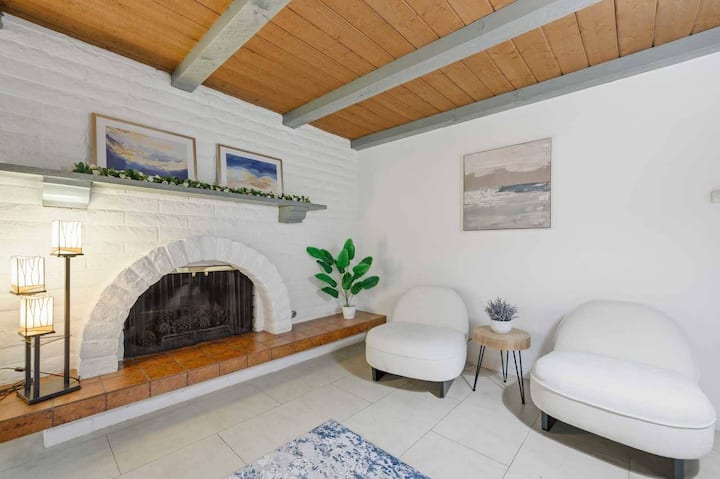 Sunny Haven On California Place A#42516 - Pomona, CA