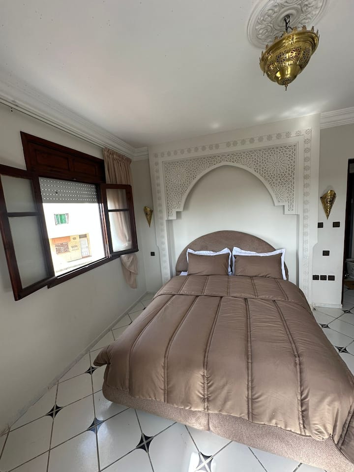 Luxury Beach View Aprt| Newly Renovated | Desk - El Jadida