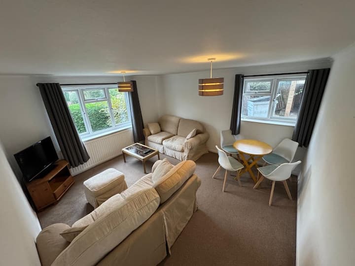 Central 3-bed Leamington Flat With Parking - Warwick