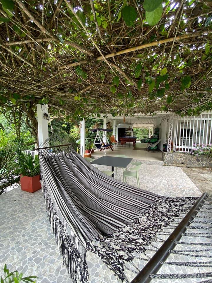 Finca Campestre A Tan Solo 1.8 Km De Villeta - Villeta