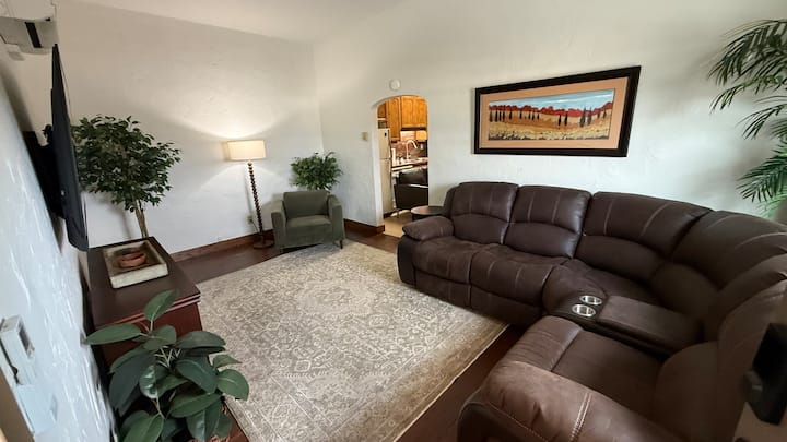 Downtown Private Suite Ll - Terrebonne, OR