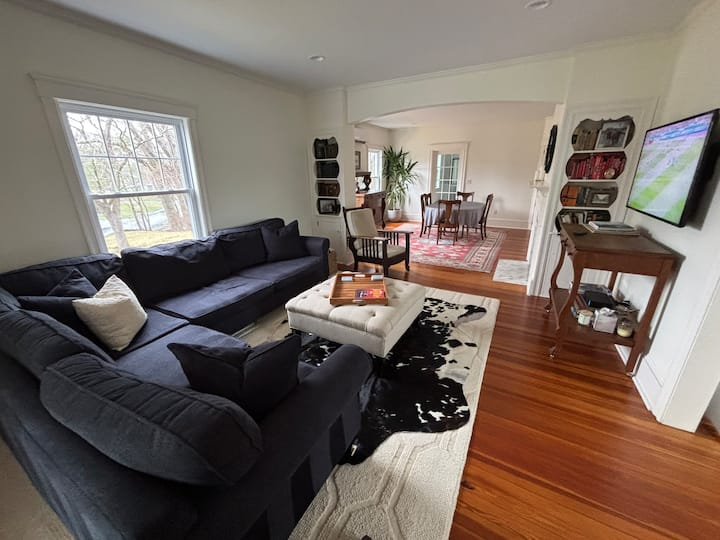 World Cup Retreat-gorgeous Home 11mi From Gillette - Bellingham, MA