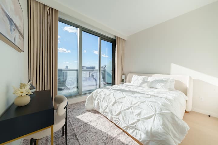 Modern Luxury 1br W/ Gym + Pool | Monthly Stay - Richmond Hill - Queens NY