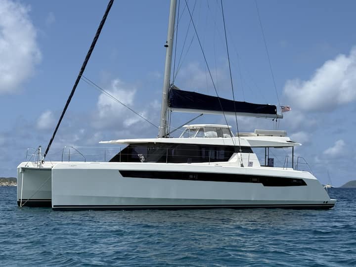 Stay Aboard Our Luxurious Catamaran In Paradise - Saint Thomas