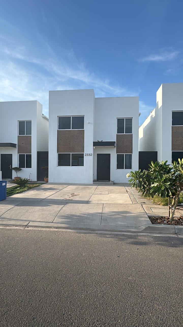Casa Cómoda Para 8 Personas - Ciudad Obregón