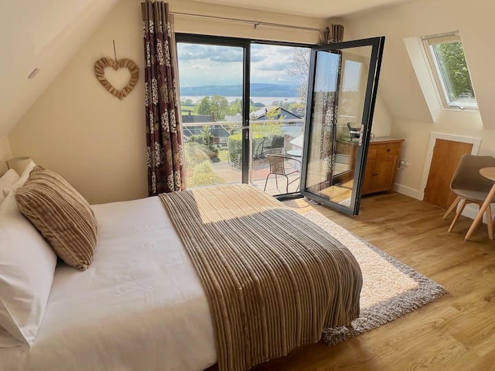 Estuary Suites - King Suite, Balcony, Estuary View - Budleigh Salterton