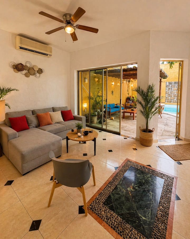 Casa A Pasos De La Zona Hotelera Muy Cómoda - Cancún