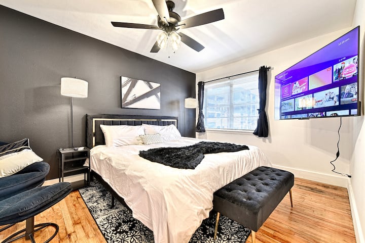 King Apartment, Full Kitchen Downtown W/dog Park! - Dallas, TX