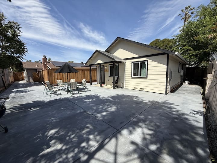 Modern 3br Family Home | Near Meta & Shopping - Palo Alto, CA