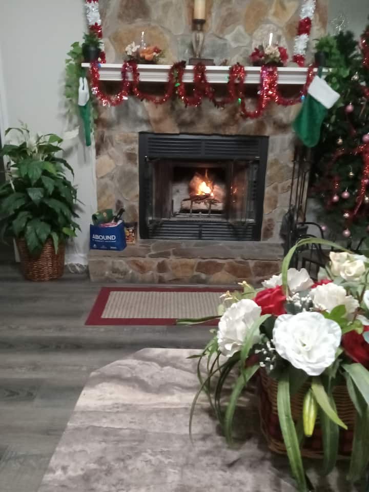 Welcome! Relax And Enjoy The Mandarin Home - Hinesville, GA