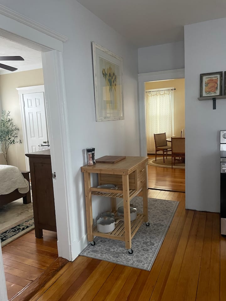 Deluxe Queen Suite, Northshore Ma - Salem, MA