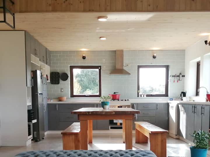 Arriendo Mensual Equipado En Puerto Varas - Puerto Varas