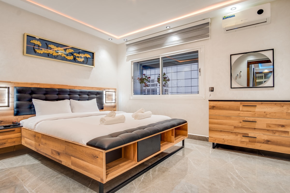 Appartement de luxe de 3 chambres près du centre commercial Ibn Batouta ...