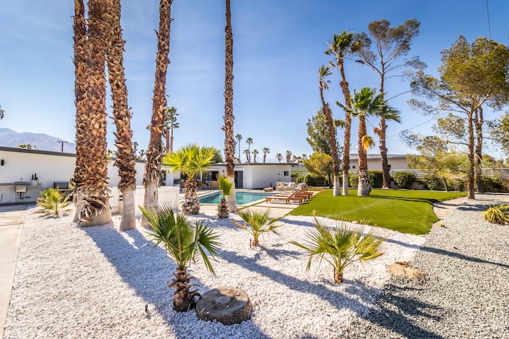 Architectural Villa For Groups 16 Pax - Palm Springs, CA