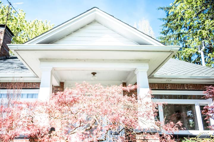 Historic Heritage House & Garden Retreat - Vashon Island