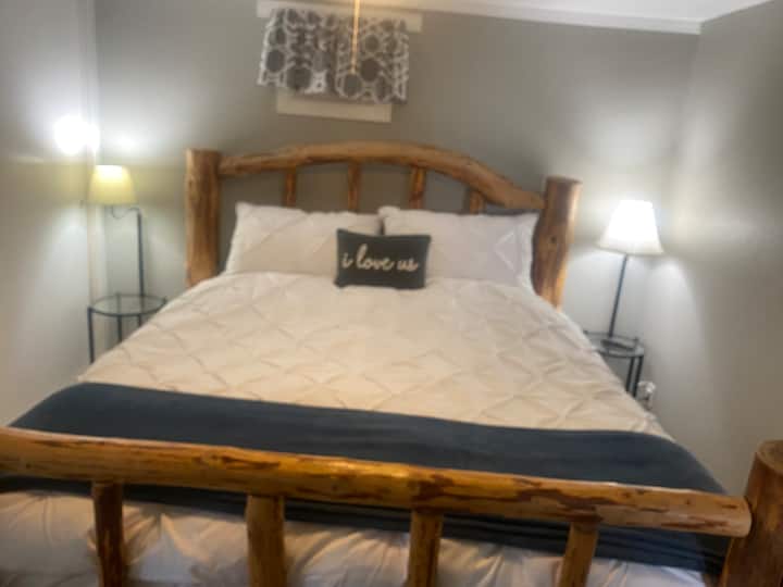 Peaceful Executive Guest Suite Sleeps 6 - Hells Gate State Park, Lewiston