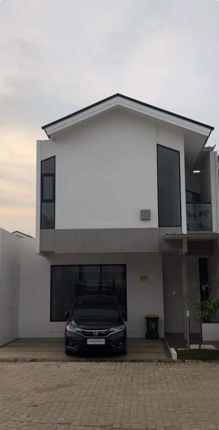 Modern Cozy Home Florista Garden - Palembang