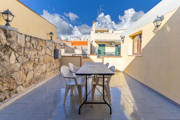 Casa Carolina Con Terrazzo - Pozzallo