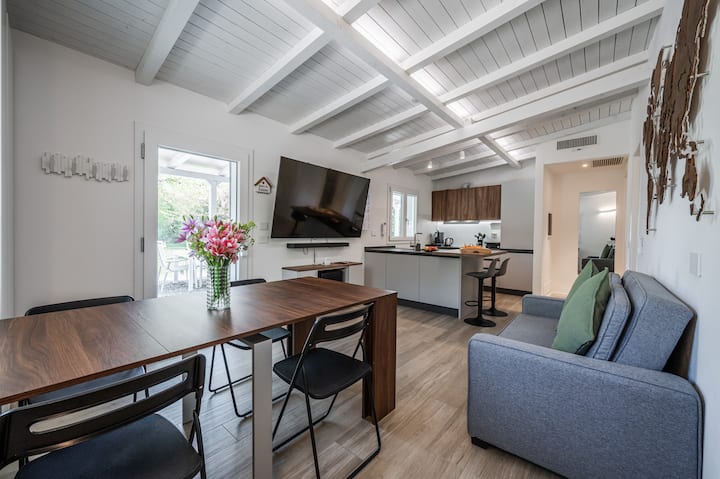 Maison Moderne Avec Grand Jardin Privé - Módena