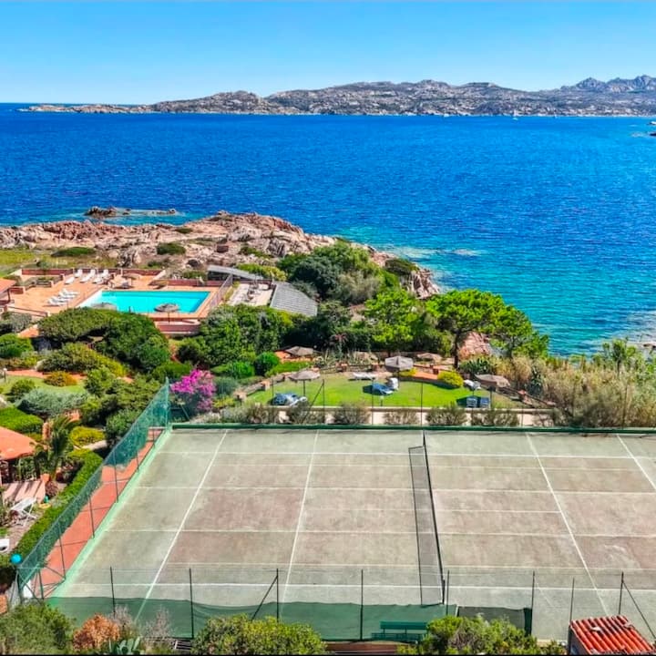 Casa Mughetto - Private Sea Access, Swimming Pool - La Maddalena