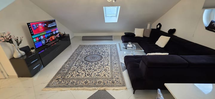 Designer Apartment | Spa Bathtub • Near Nuremberg - Erlangen