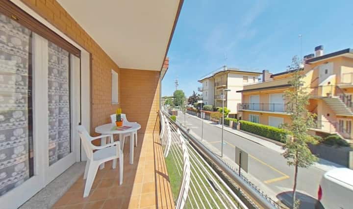 Villa De Charme Dans Un Quartier Paisible - Lignano Sabbiadoro
