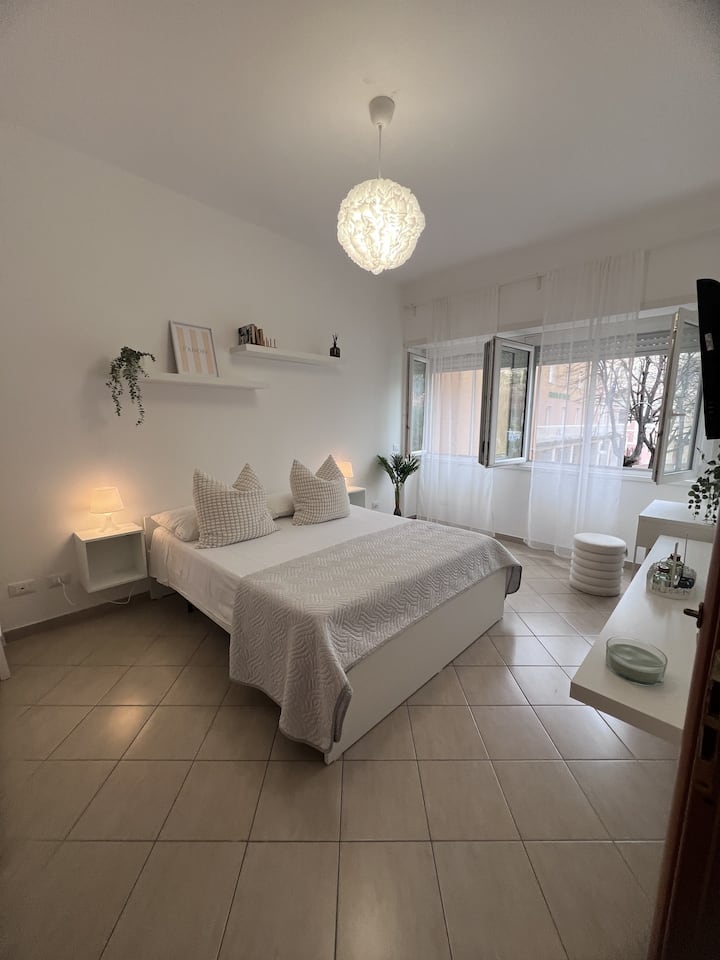 Terracina Central Rooms - Matrimoniale Balconcino - Terracina