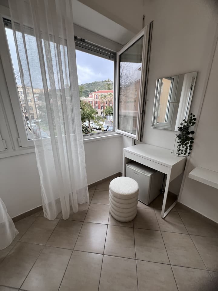 Terracina Central Rooms - Matrimoniale Balconcino - Terracina