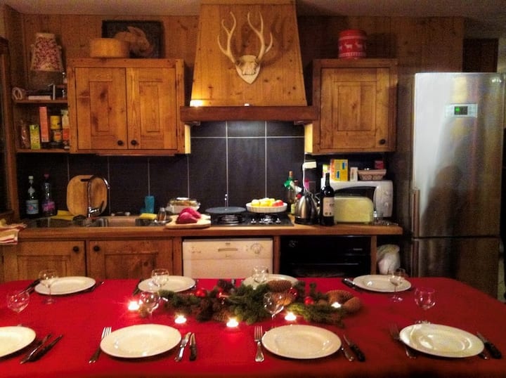 Le Coeur, Un Appartement Au Charme Champêtre - Moûtiers