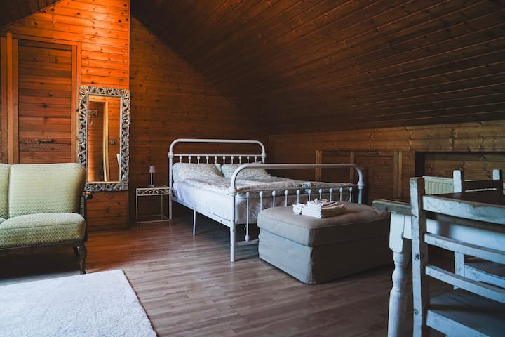 L'appartement Mansardé - Duisbourg