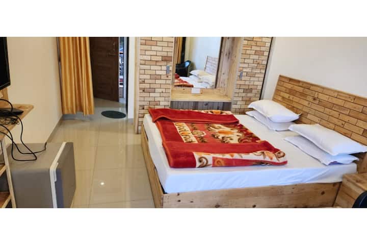 Ac Room - Mahabaleshwar