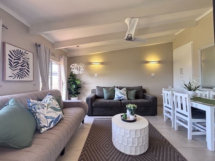Chakas Rock Ocean View Bliss Ballito - Dolphin Coast