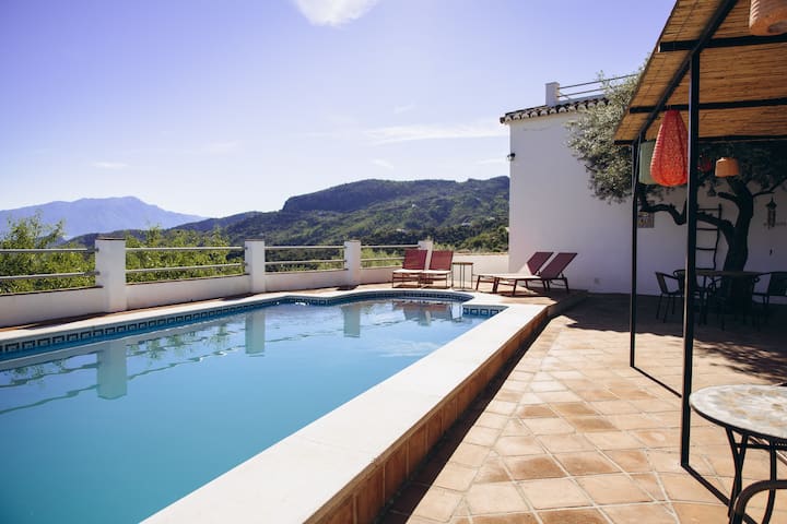 Finca La Vida Libre - Colmenar