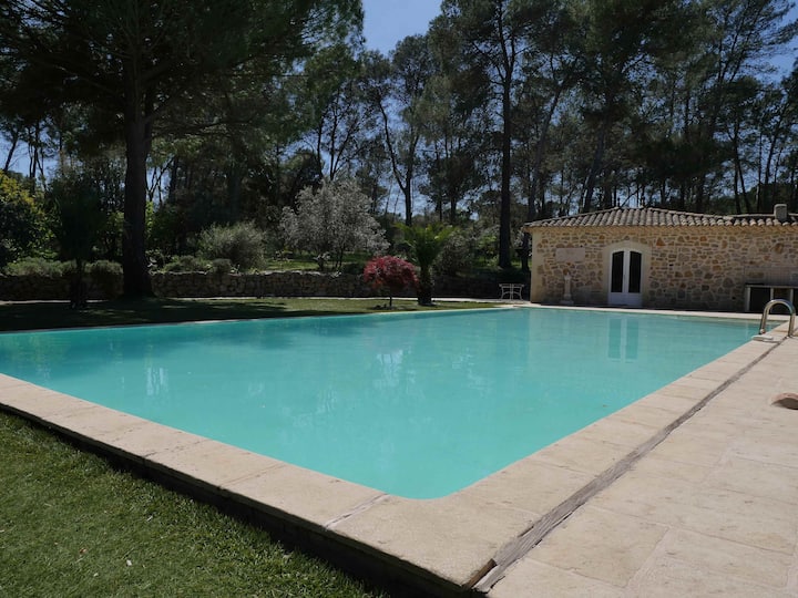 Studio D’azur En Provence Avec Piscine - Les Arcs