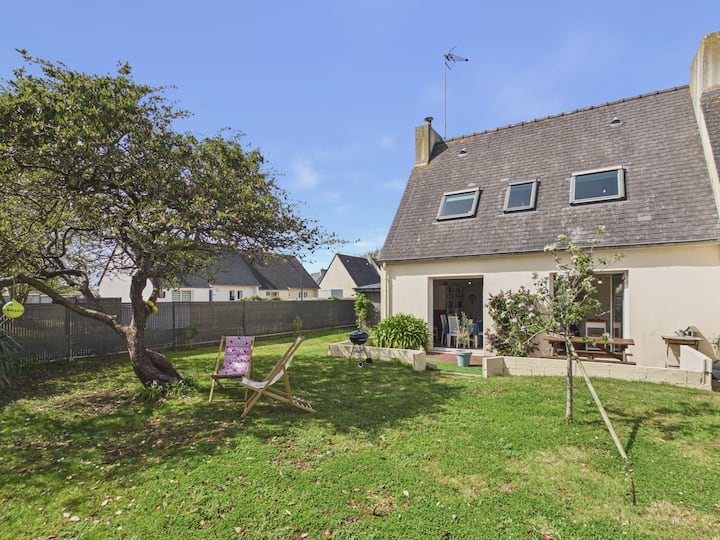Jolie Maison Pour 5 Avec Jardin Et Terrasse - Pont-l'Abbé