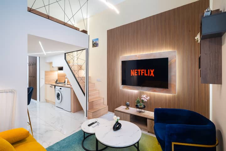 Luxurious City Center Apartment By New York Cafe - Budapest