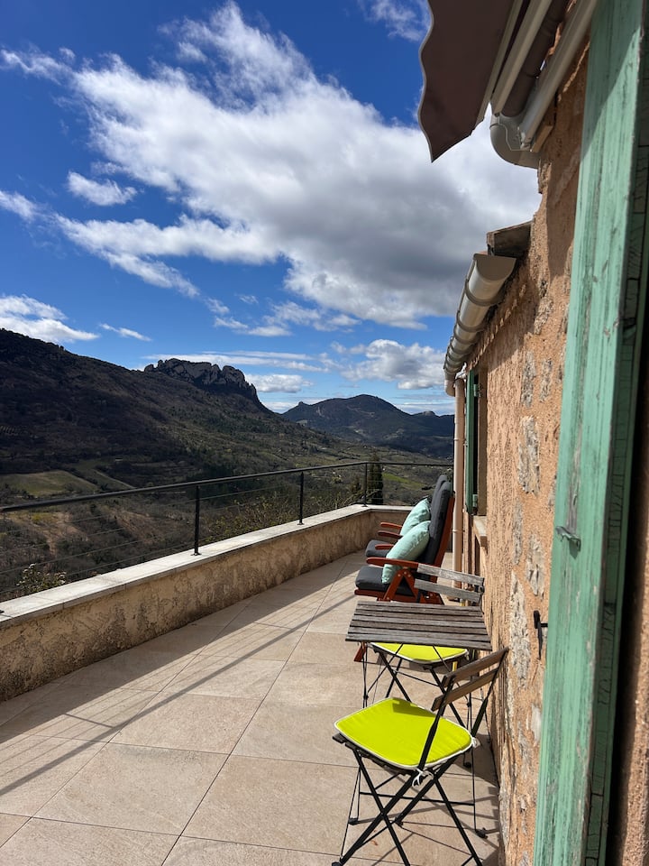 Gîte En Drôme Provençale Avec Vue Exceptionnelle - Buis-les-Baronnies