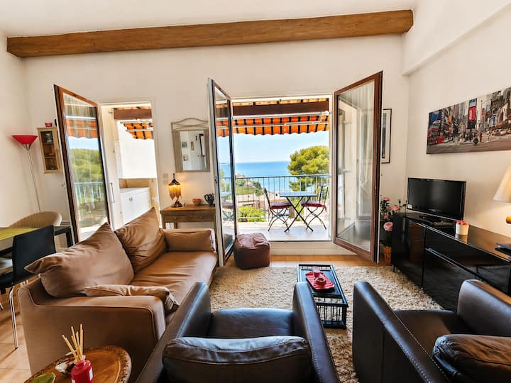 3p Plein De Charme–terrasse, Vue Mer, Plage à 200m - Sanary-sur-Mer