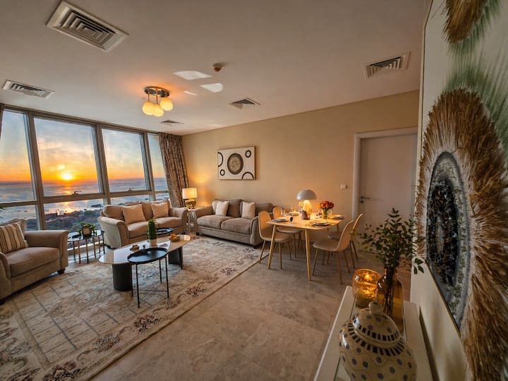 Urban Luxury 3br -Sea&pearl View-above Mall - Qatar