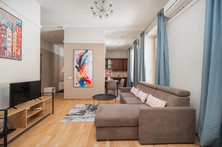 Artdeco Apartment B With Parking By Reside Baltic - Vilnius