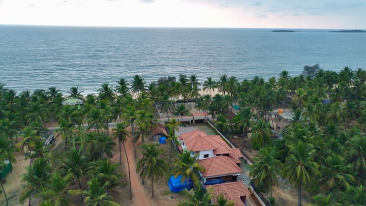Heritage Beachfront Villa - Udupi