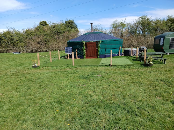 Chester Yurts Retreats - Chester, UK