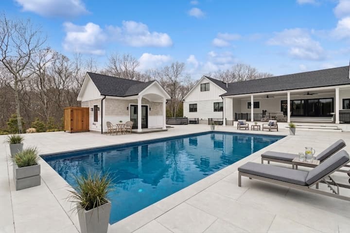Us Open Luxury Retreat | Heated Pool +10 Min Drive - Hampton Bays, NY