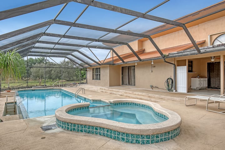 Spacious Home W/ Pool | Near Wellington Equestrian - Lion Country Safari, Loxahatchee